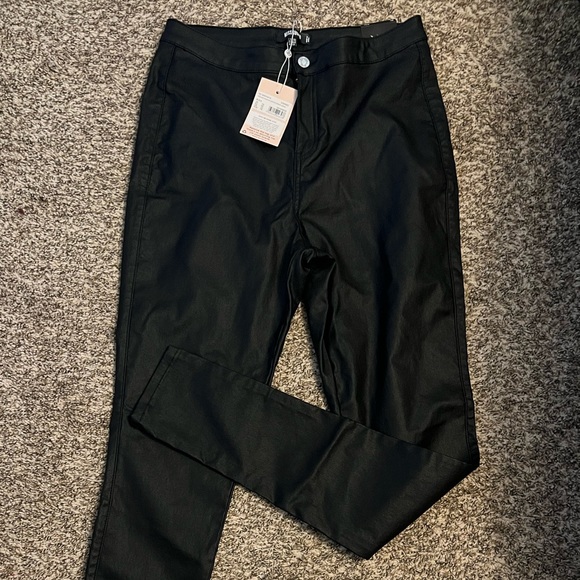 Missguided | Pants & Jumpsuits | Missguided Faux Leather Pants | Poshmark
